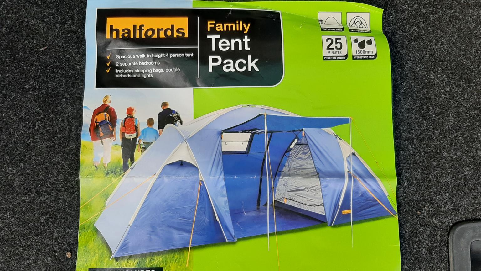 Halfords family tent pack in SW17 London for £45.00 for sale | Shpock