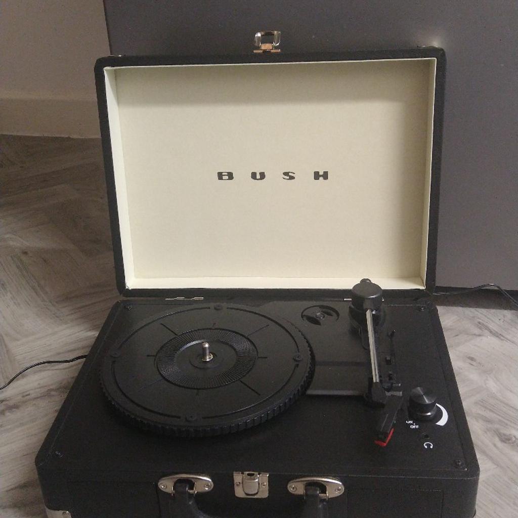 bush portable record player in PR25 Chorley für £ 15,00 zum Verkauf ...