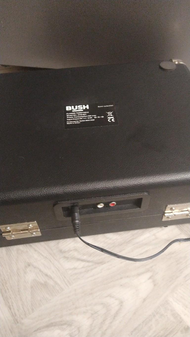 bush portable record player in PR25 Chorley für £ 15,00 zum Verkauf ...