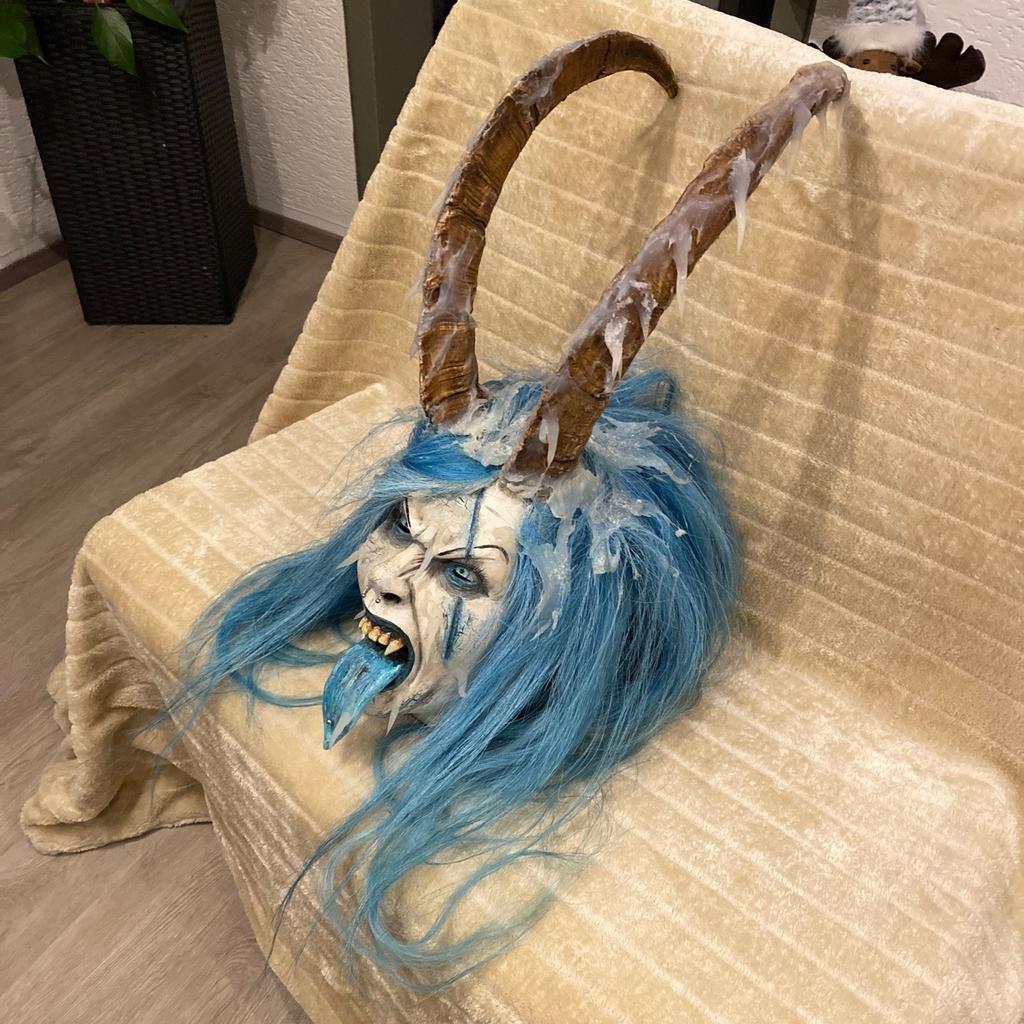 David Fuchs Maske 2019 in 8724 Spielberg für € 450,00 zum Verkauf ...