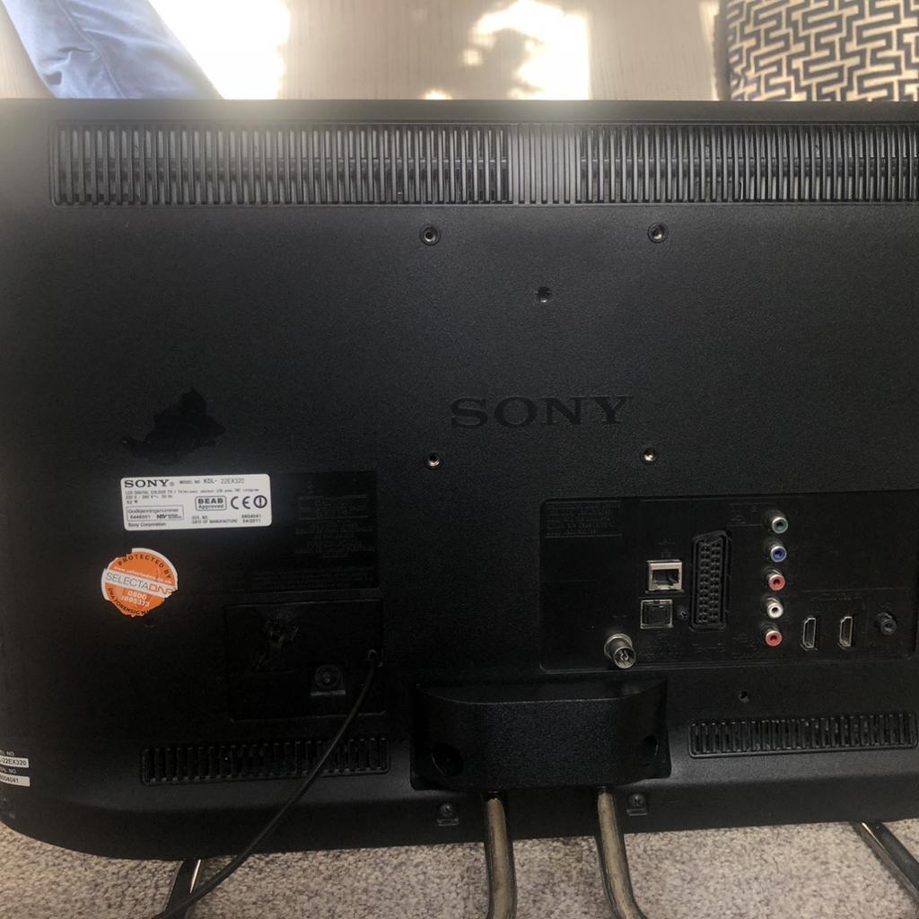 SONY 22 inch LED TV Bravia KDL-22EX320 in RM17 Grays for £45.00 for ...