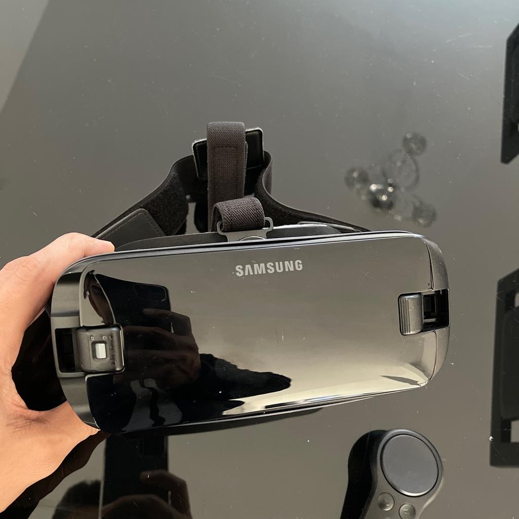 Samsung oculus gear vr headset in B28 Birmingham für £ 25,00 zum ...