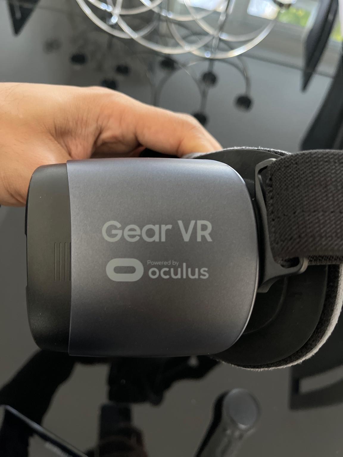 Samsung oculus gear vr headset in B28 Birmingham für £ 25,00 zum ...