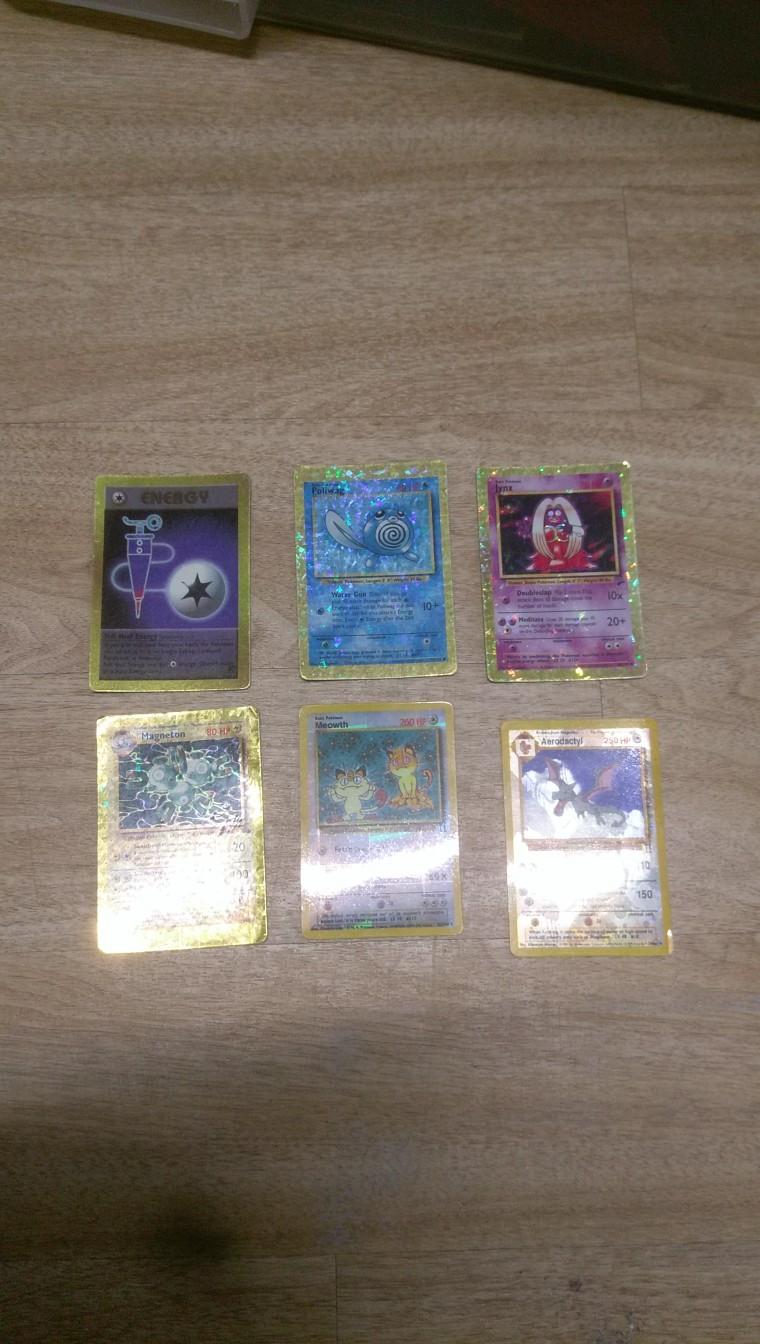 Pokemon cards (shiny fakes) in CH41 Wirral für £ 15,00 zum Verkauf ...