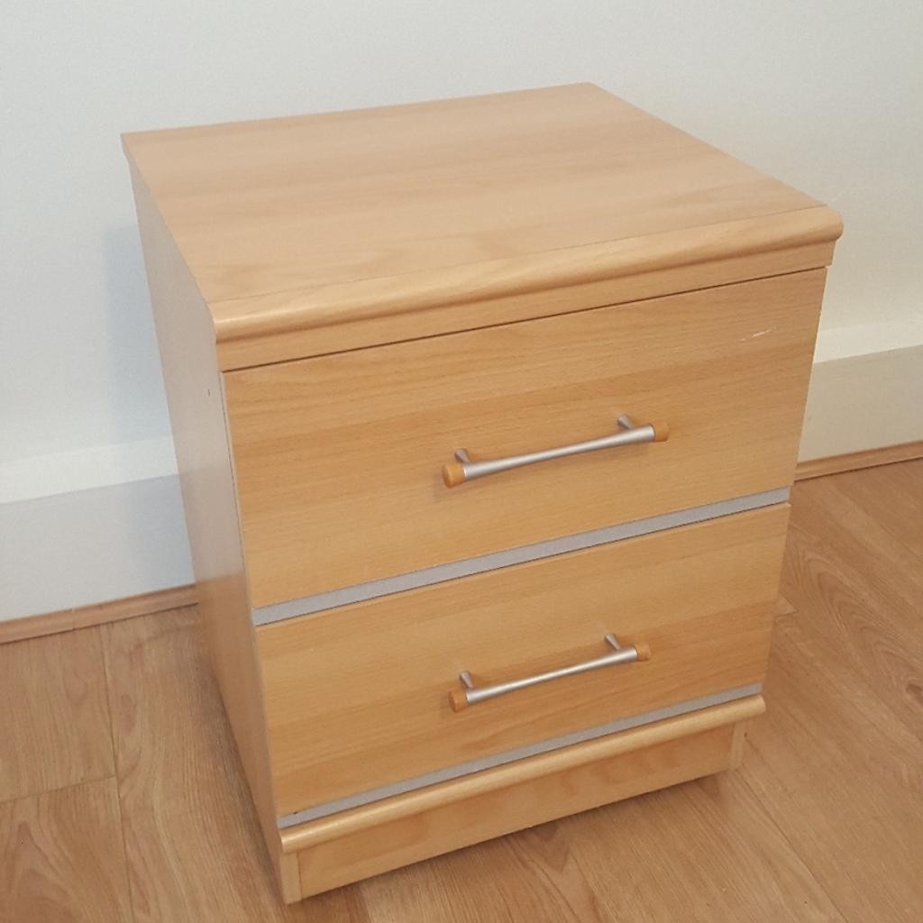 Bedside table drawers on wheels in NW1 London für 5,00 £ zum Verkauf ...