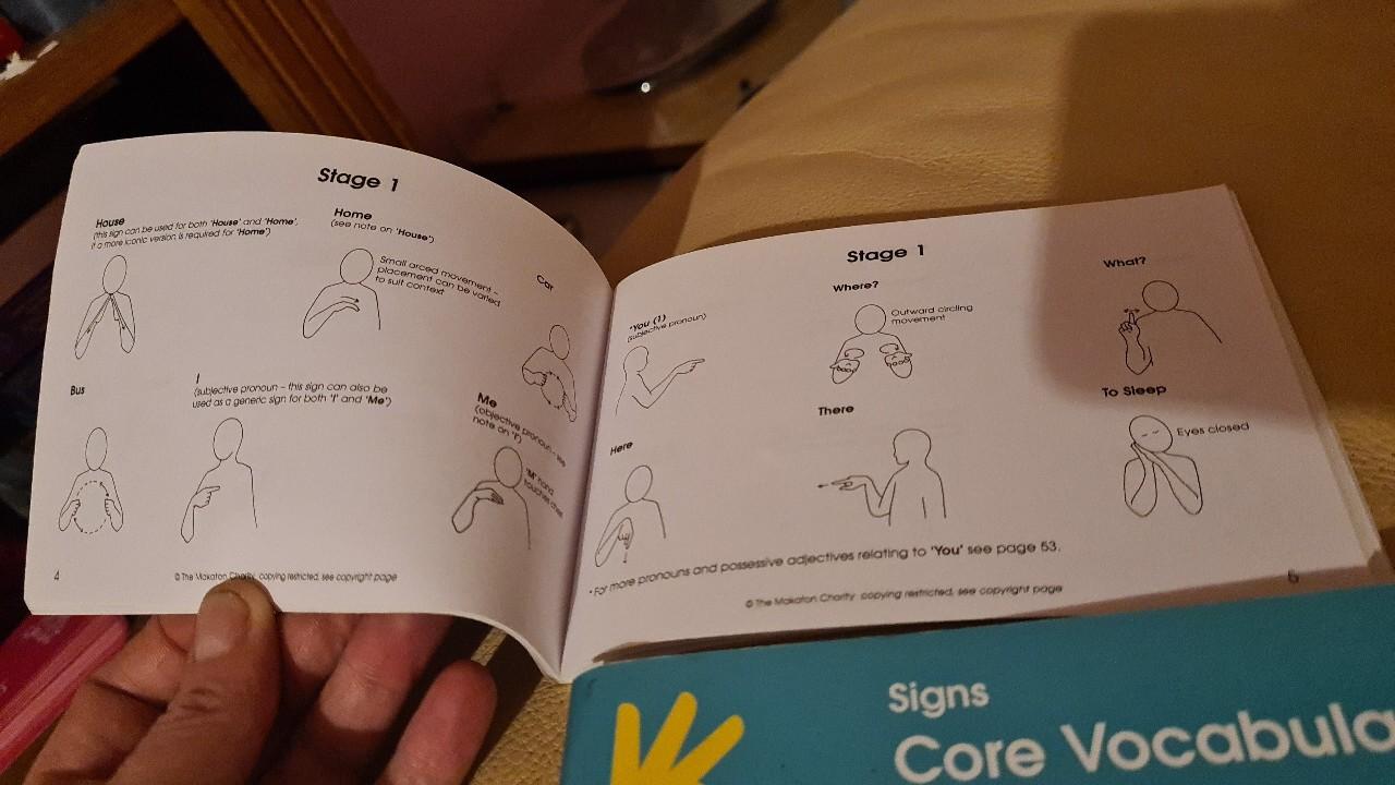 Makaton signs core vocabulary book 1& 2 in SW16 London Borough of ...
