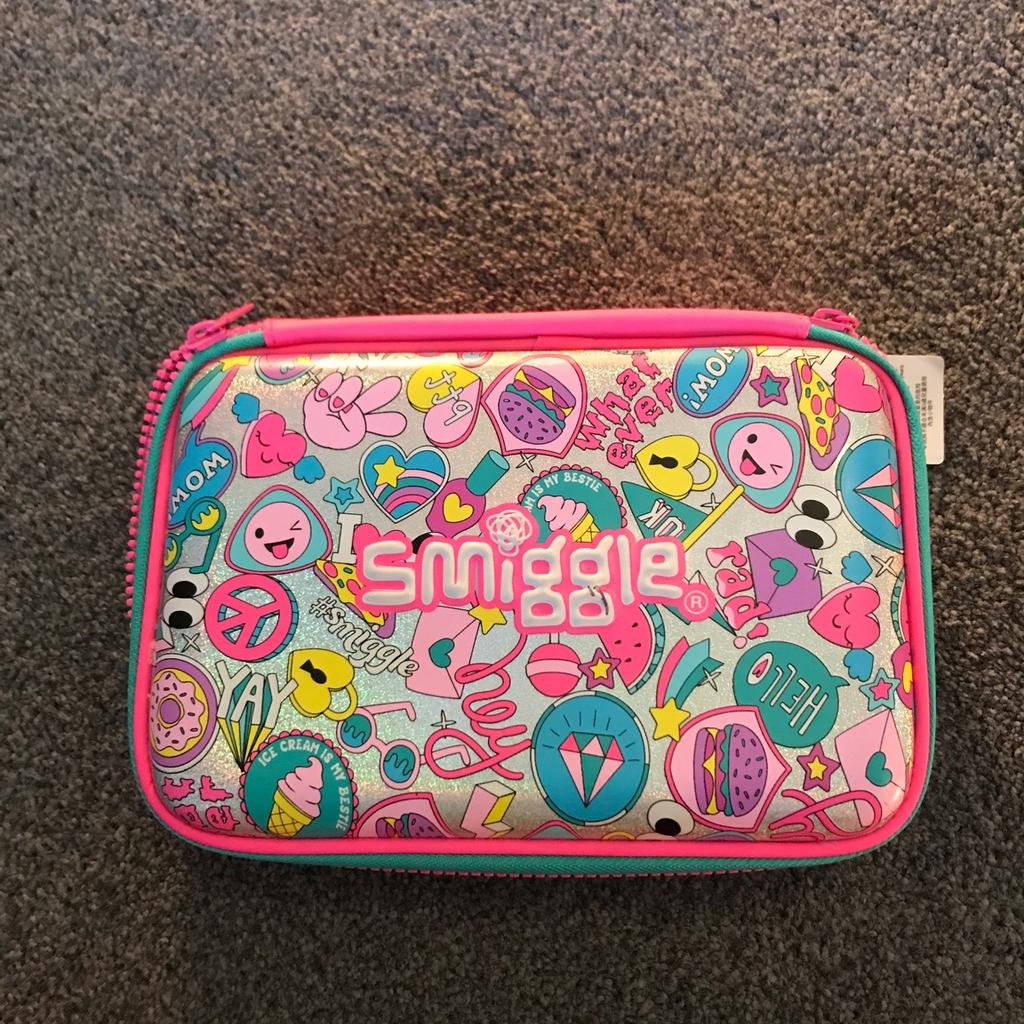Smiggle Hard Top Pencil Case in B13 Birmingham for £15.00 for sale | Shpock