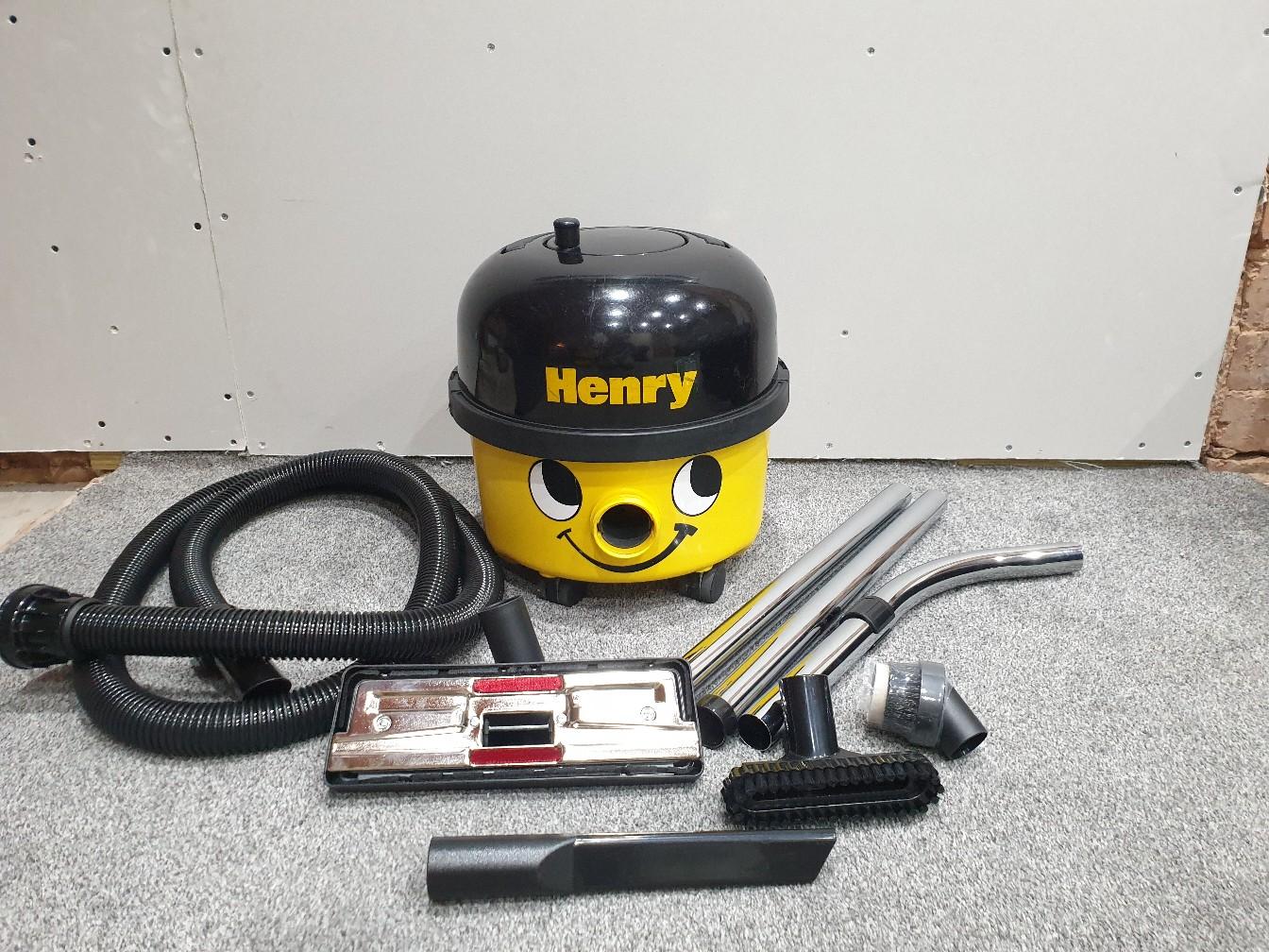 Henry hoover Numatic Vacuum cleaner in WV11 Wolverhampton für £ 60,00 ...