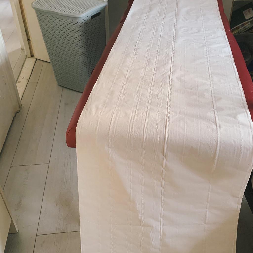 H-ROOT Massage Table in NW10 London für 35,00 £ zum Verkauf | Shpock DE