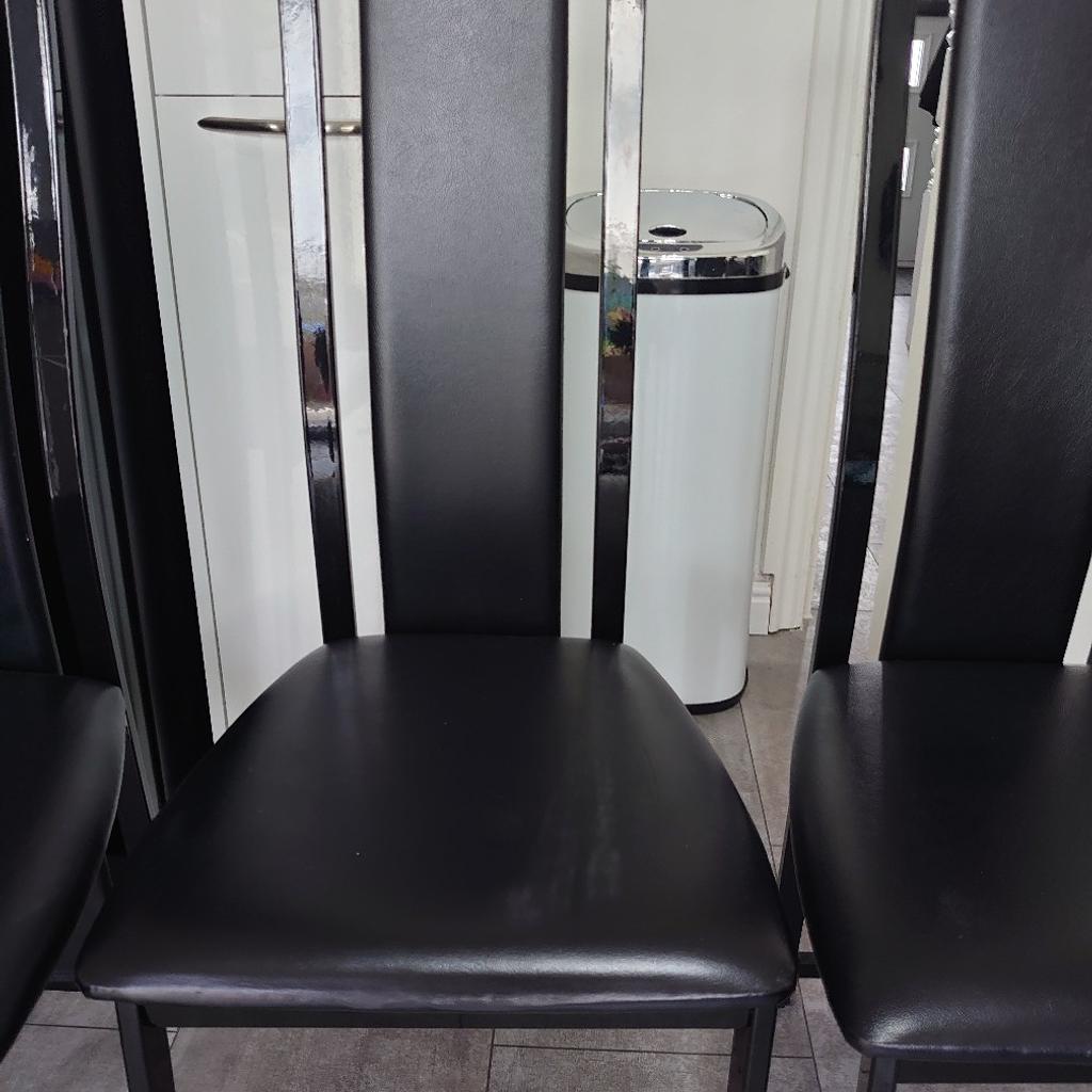 6 x tall black metal & leather dining chairs in ME4 Chatham für £ 40,00 ...