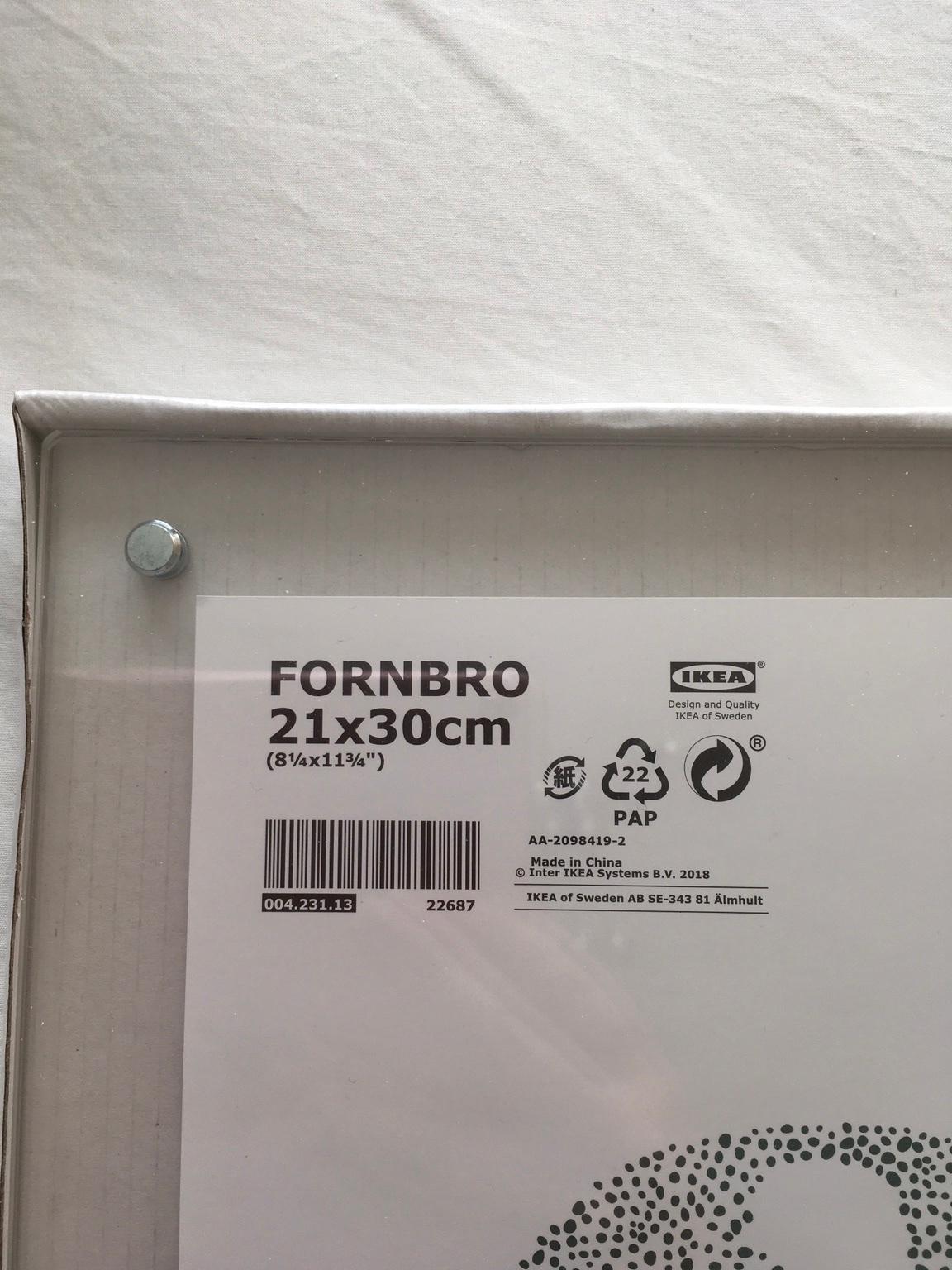 IKEA Fornbro glass photo frame in KT19 Ewell für 10,00 £ zum Verkauf ...