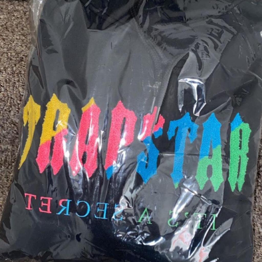 Trapstar Chenille Decoded Rainbow Tracksuit in SW19 London für £ 245,00 ...