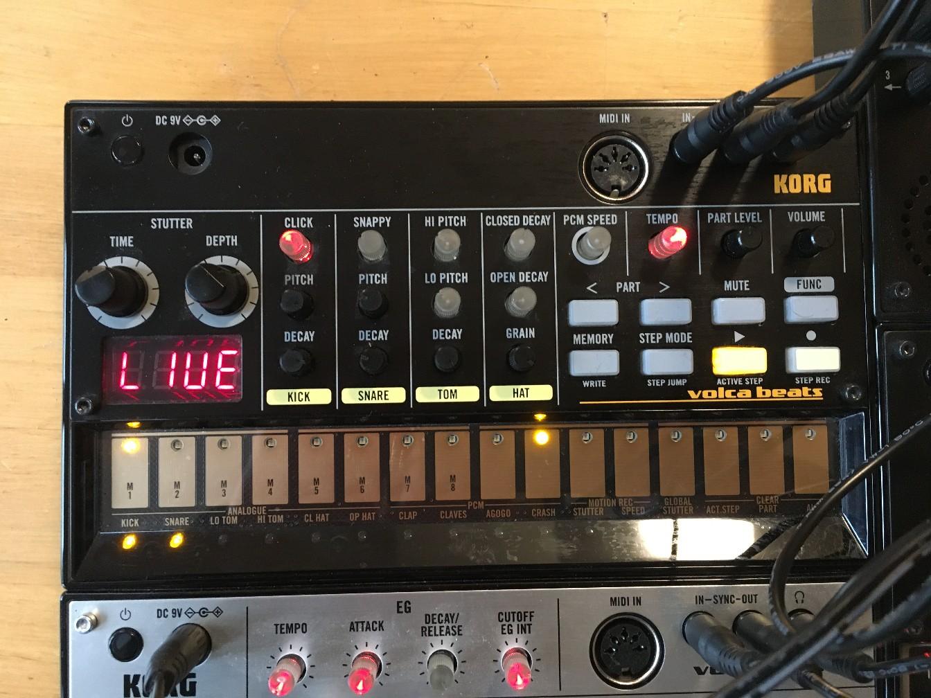 Synthesizer!!KORG Bass,Beats,Drum,Sampler,Mix in 8020 Graz for €469.00 ...