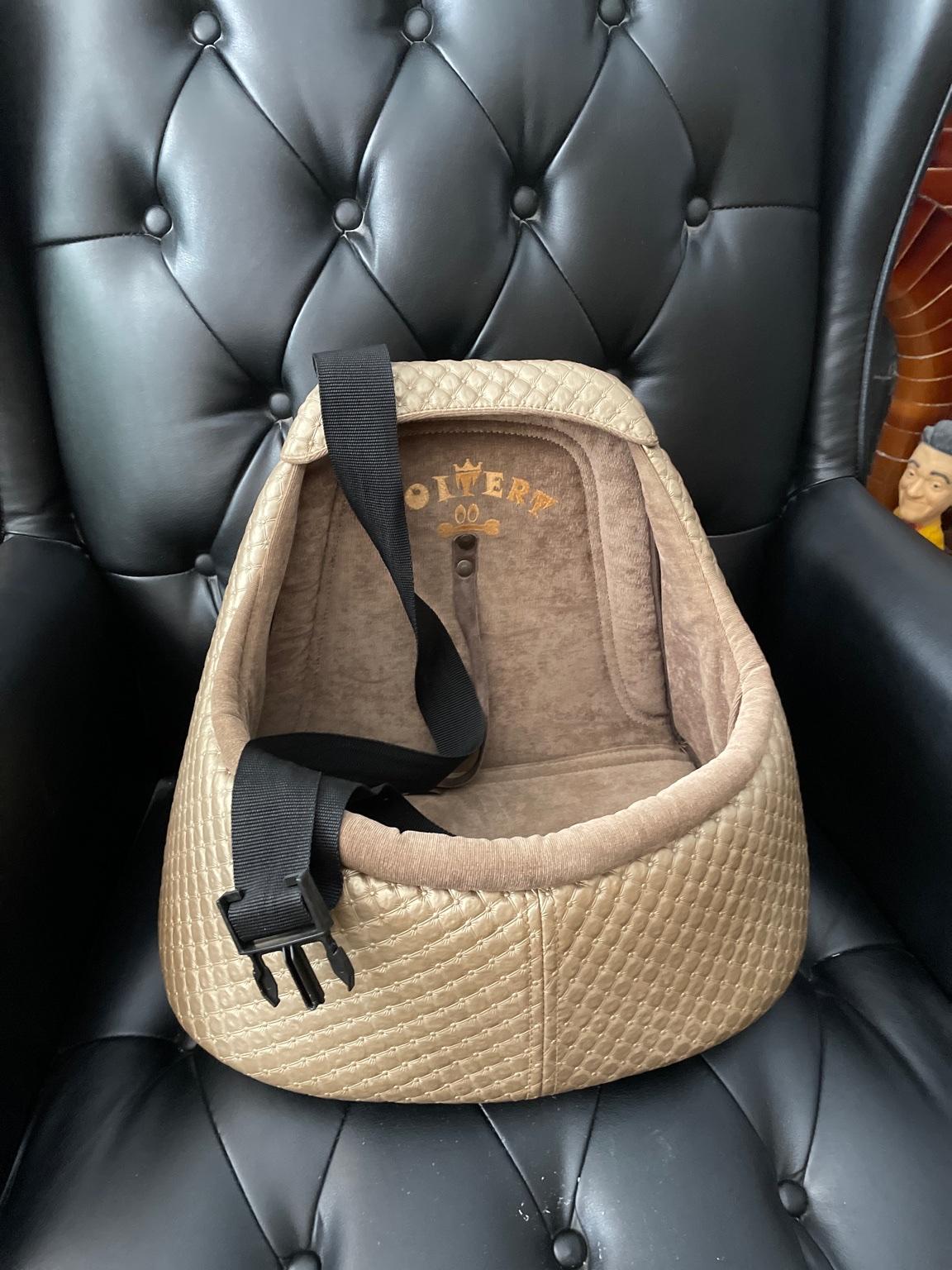 Toitert dog car seat for small breeds in ME17 Maidstone for £35.00 for ...