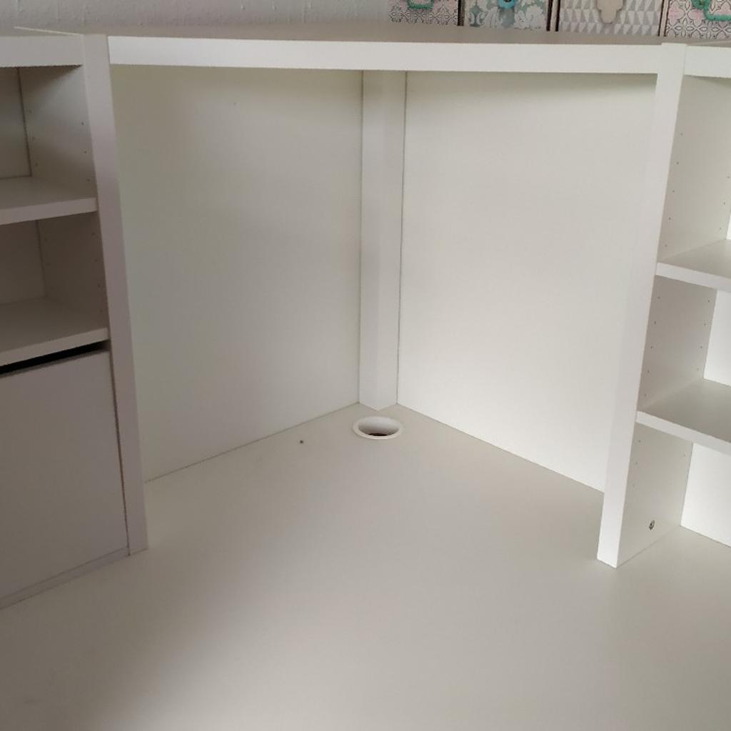 IKEA micke corner desk in WS11 Walsall for £30.00 for sale | Shpock