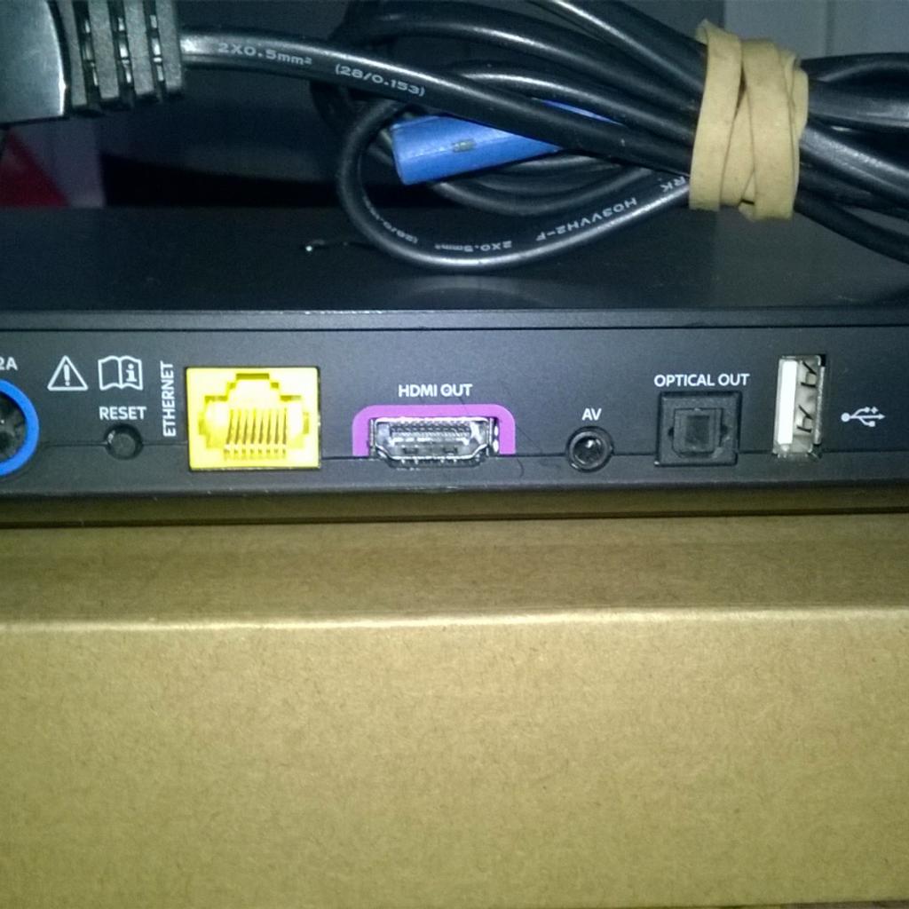 SKY Q MINI BOX EM150 IN IMMACULATE CONDITION in SK13 Peak for £35.00 ...