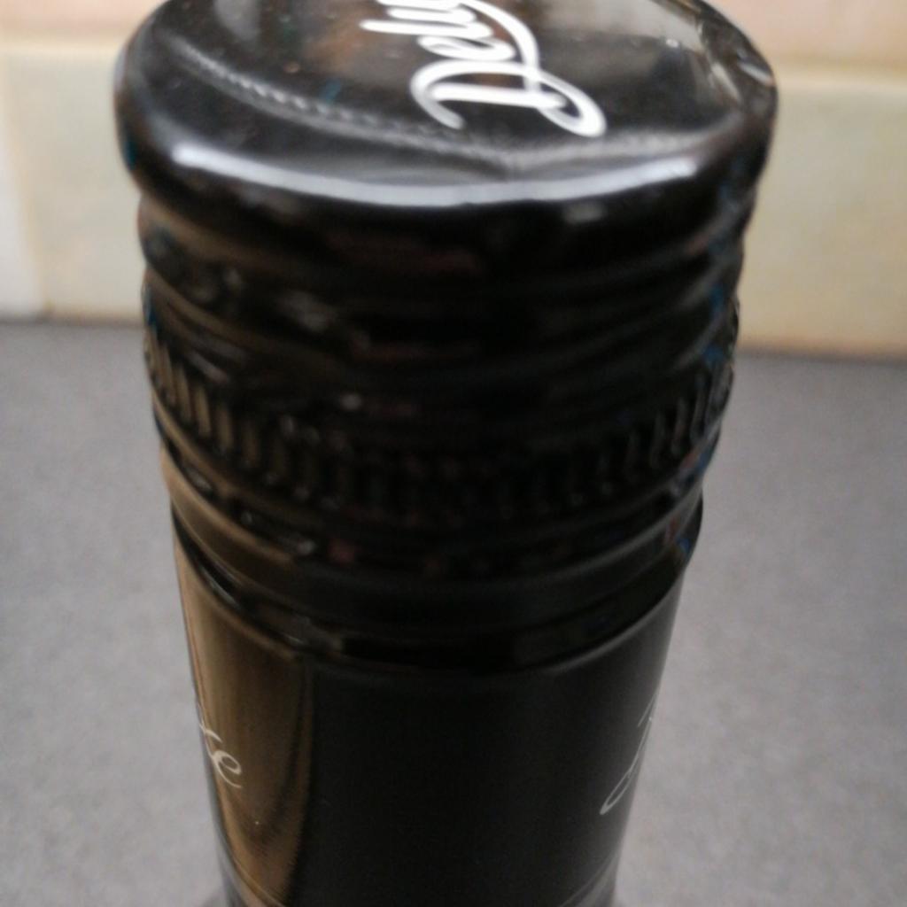 Lidl Irish cream liqueur 700ml brand new in CH5 4WL Connah's Quay für £ ...