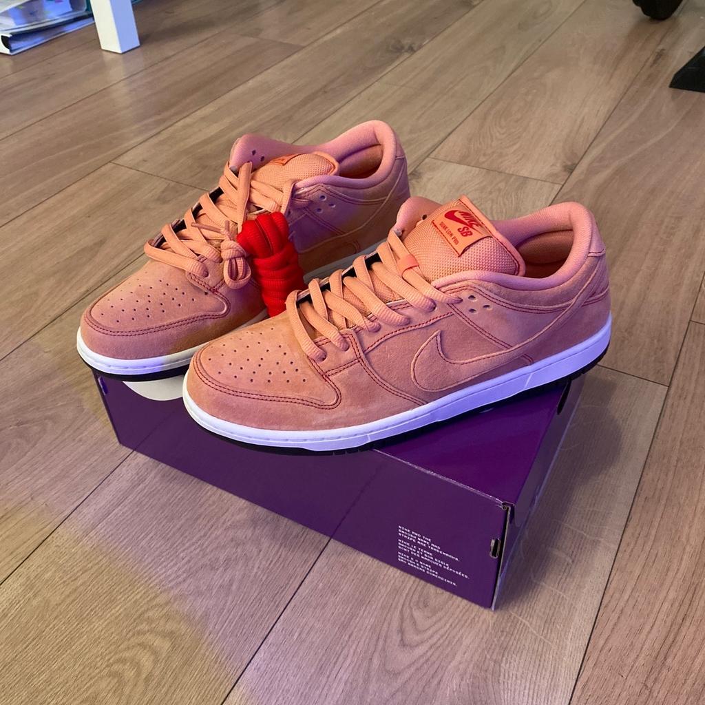 Nike SB Dunk Low Pro Pink Pig in 71364 Winnenden für € 190,00 zum ...