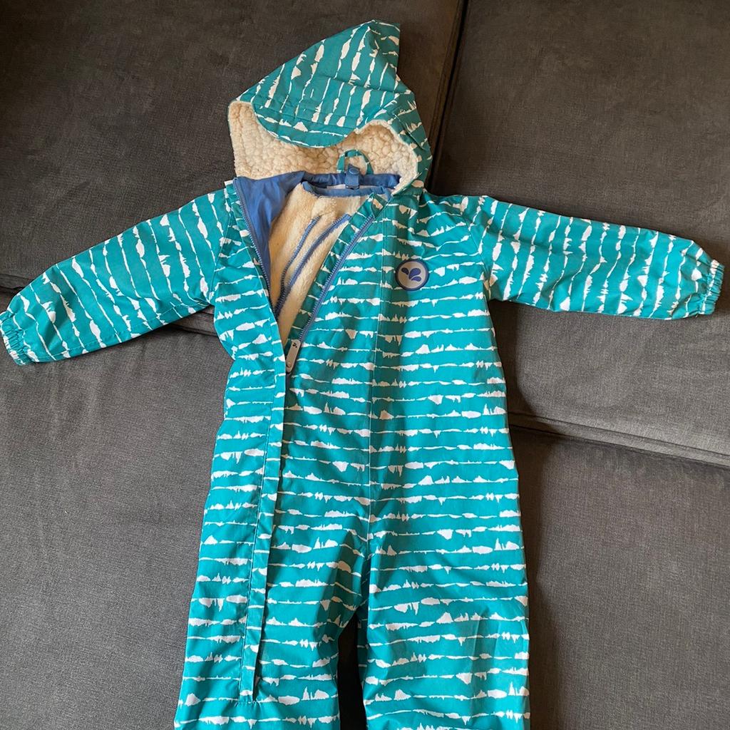 Unisex puddle suit/all in one in CV34 Warwick für £ 25,00 zum Verkauf ...