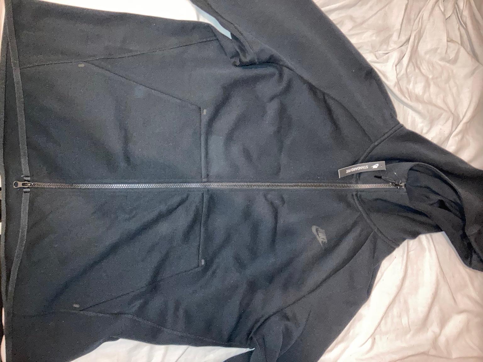 Nike Black Tech Fleece Hoodie in CR0 Croydon für 65,00 £ zum Verkauf ...