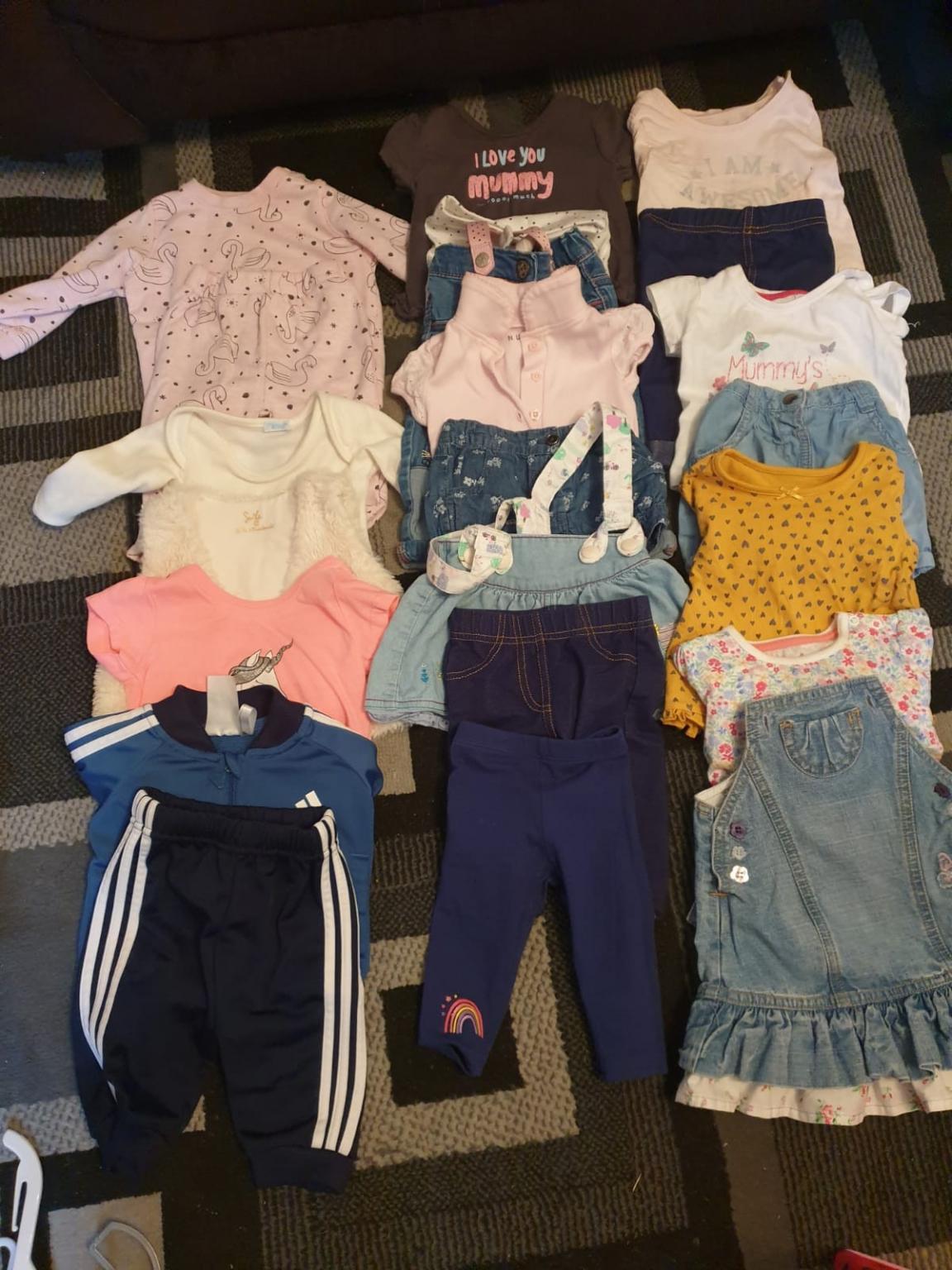 0-3 girls clothes in WS10 Walsall für 45,00 £ zum Verkauf | Shpock DE