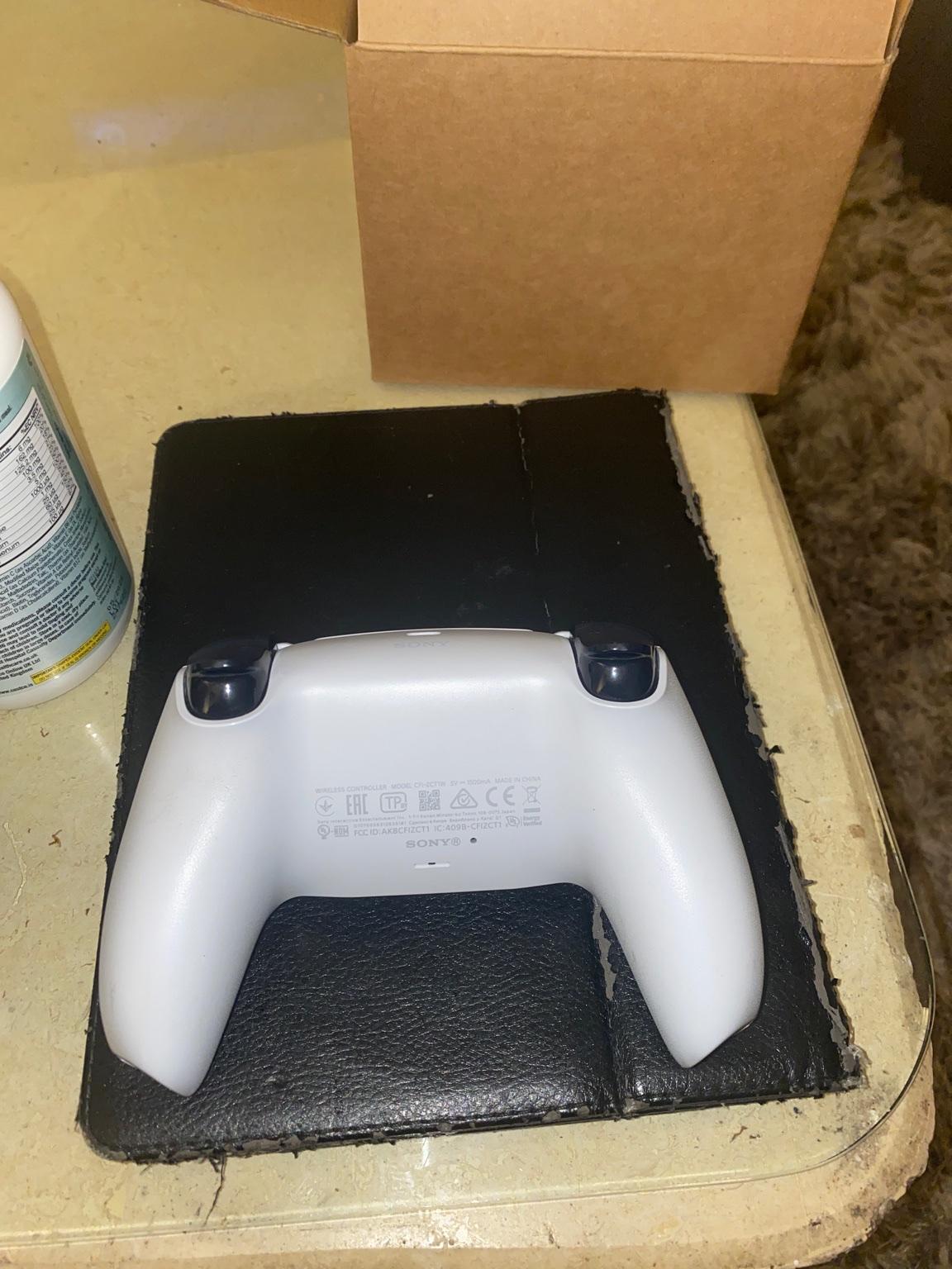 PlayStation 5 controller in RM6 Dagenham für 35,00 £ zum Verkauf ...