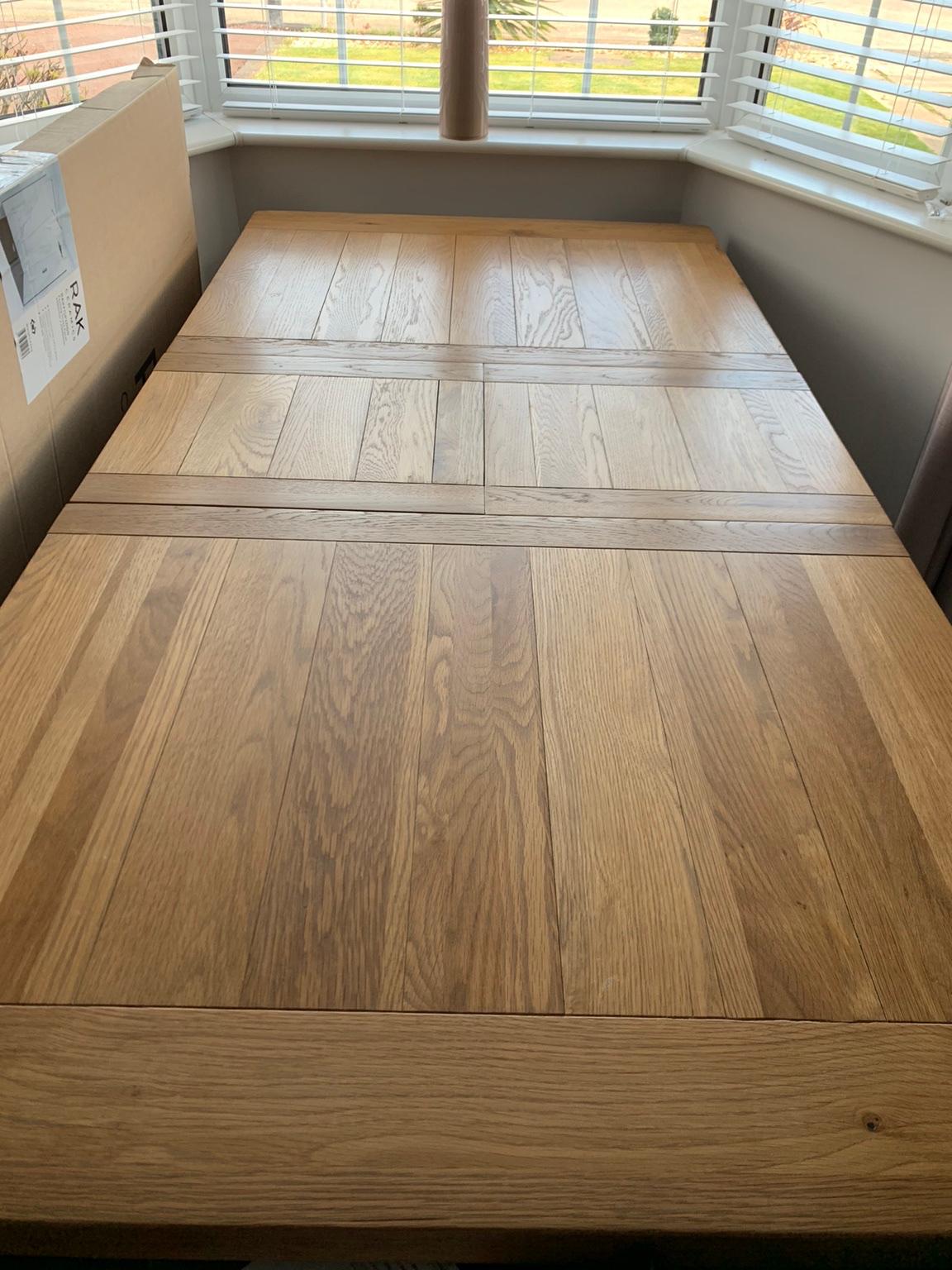 Solid Oak extending dining table in Mansfield für 300,00 £ zum Verkauf ...