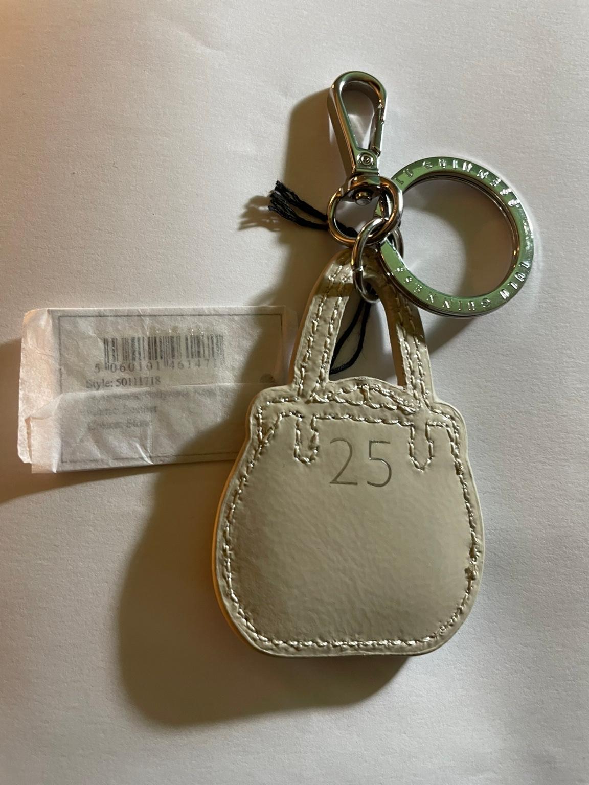 LULU GUINNESS KEY RING in TF2 Muxton für £ 17,00 zum Verkauf | Shpock AT