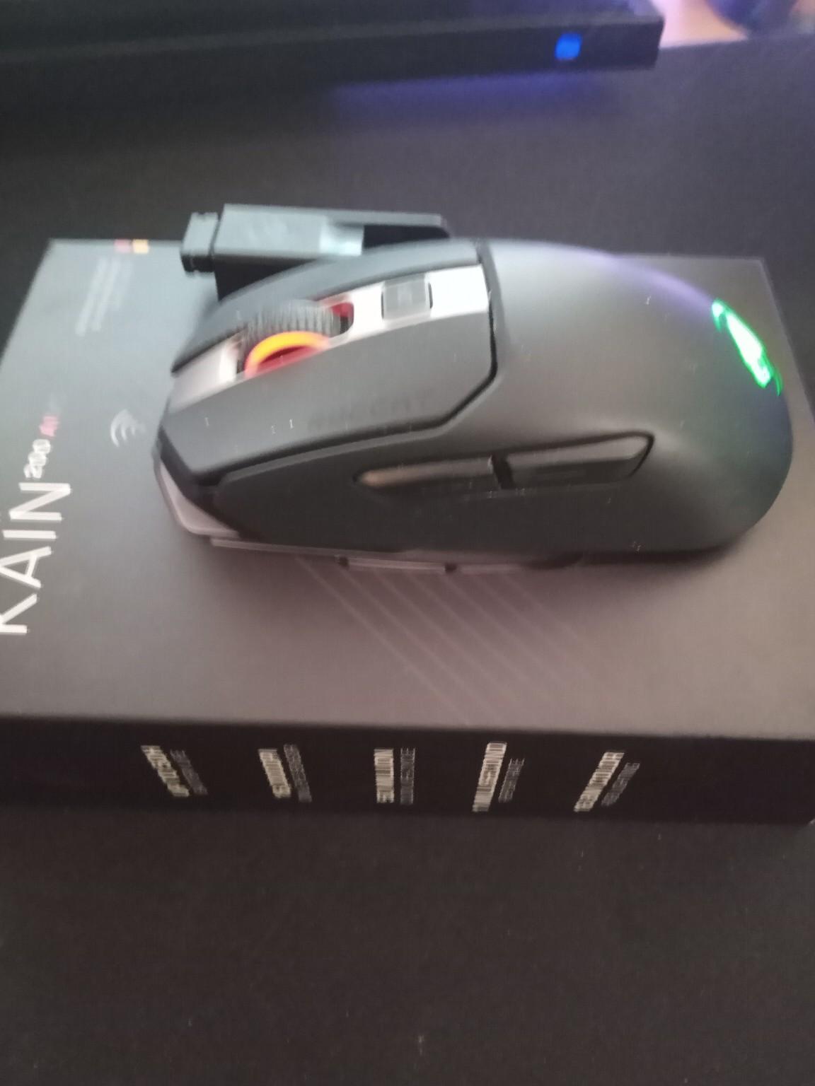 roccat Kain 200 aimo wireless gaming mouse in Connah's Quay für 40,00 ...