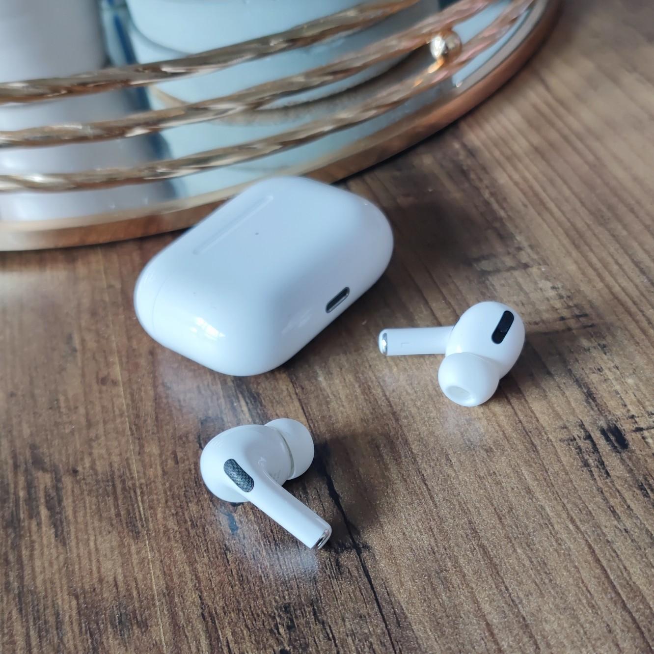 Airpods Pro in E15 London für £ 120,00 zum Verkauf | Shpock AT