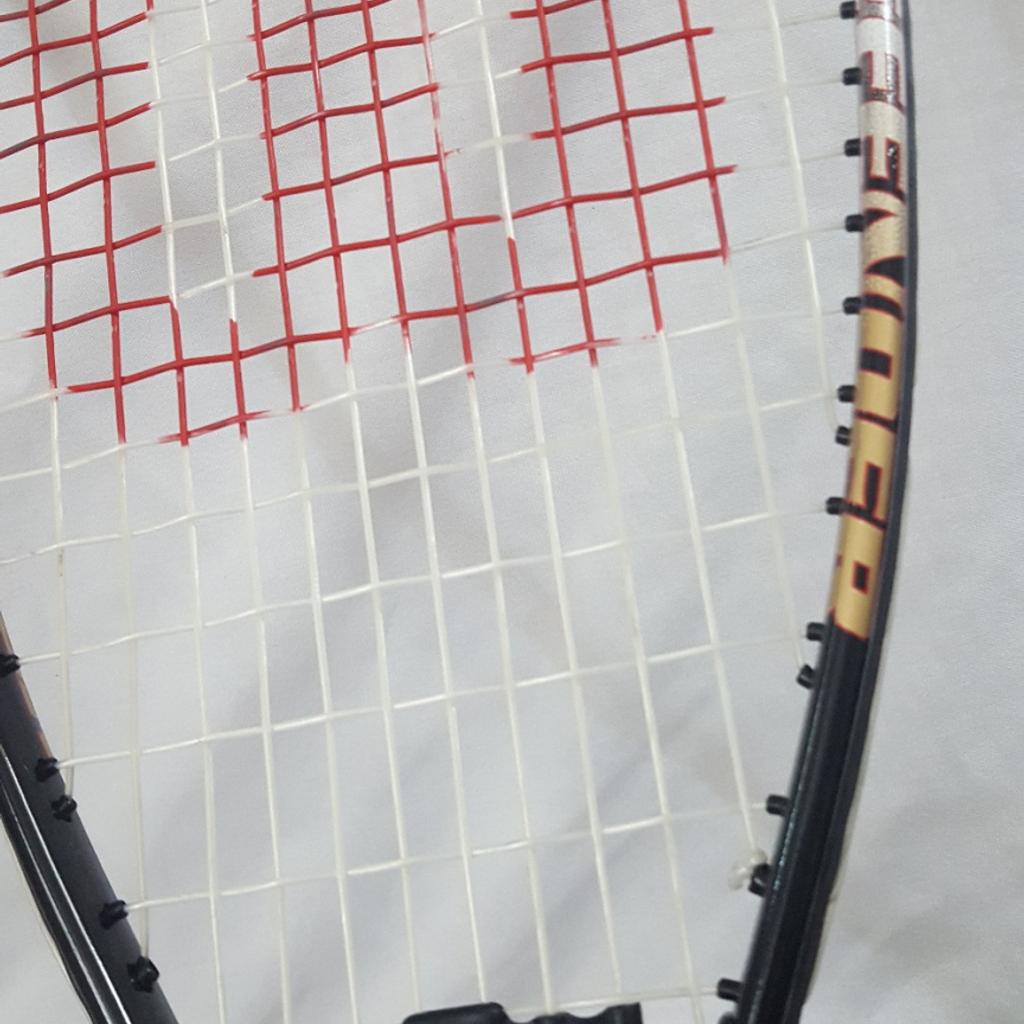 WILSON DEFENDER SQUASH RACKET. in B28 Birmingham für 6,00 £ zum Verkauf ...
