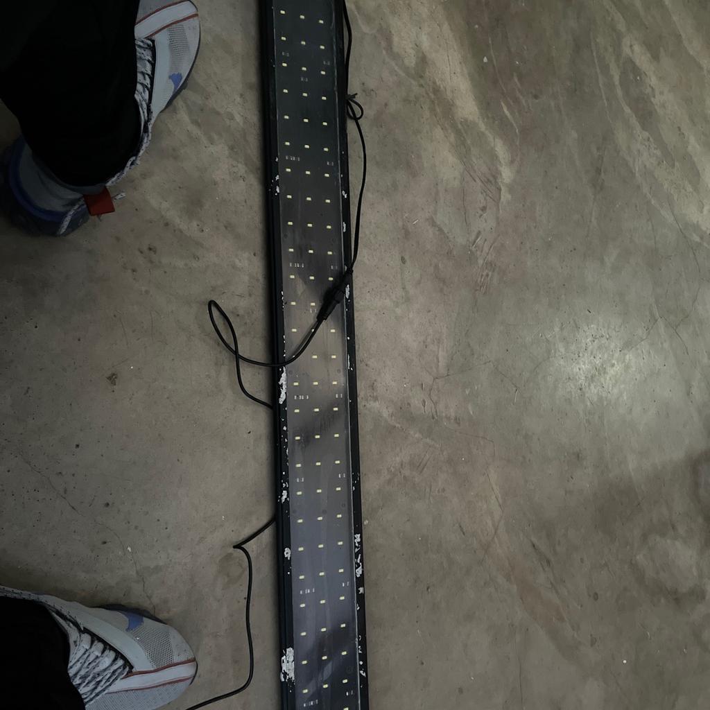 Beams work 4ft led light used fish tank in B33 Birmingham für £ 35,00 ...
