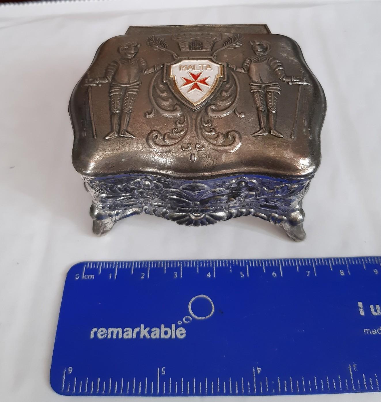 vintage silver plated malta trinket box in St Helens für £ 4,00 zum ...