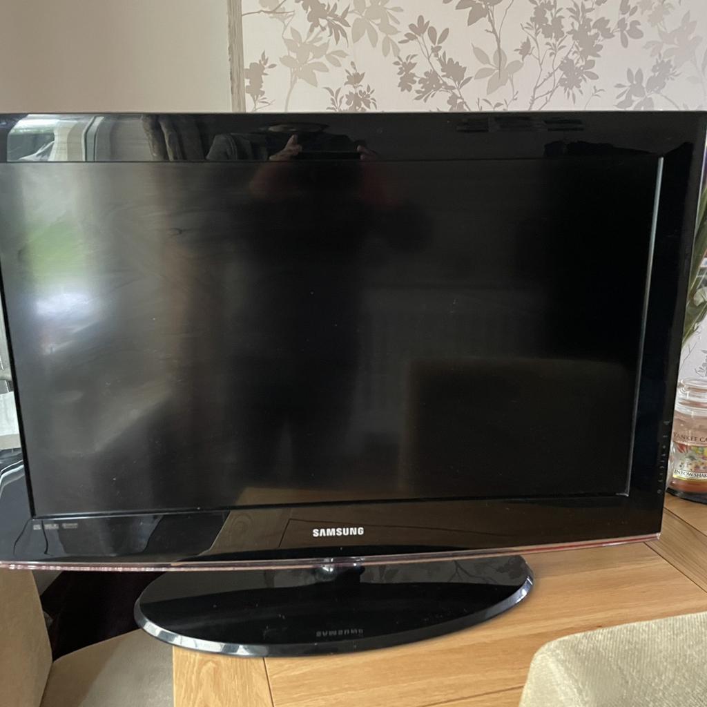 Samsung 32 inch television in B63 Dudley für 50,00 £ zum Verkauf ...