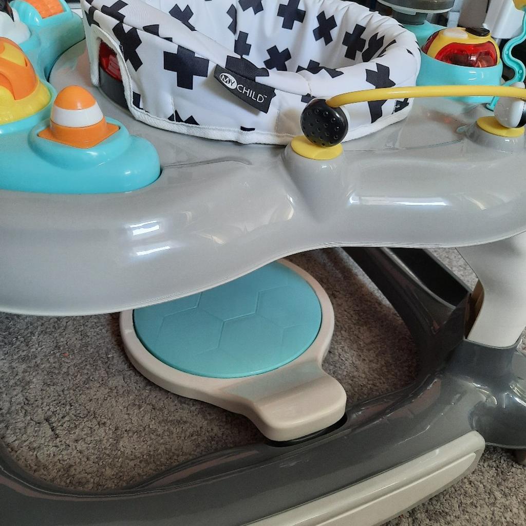 Baby walker/rocker in DY1 Dudley für 14,00 £ zum Verkauf | Shpock DE