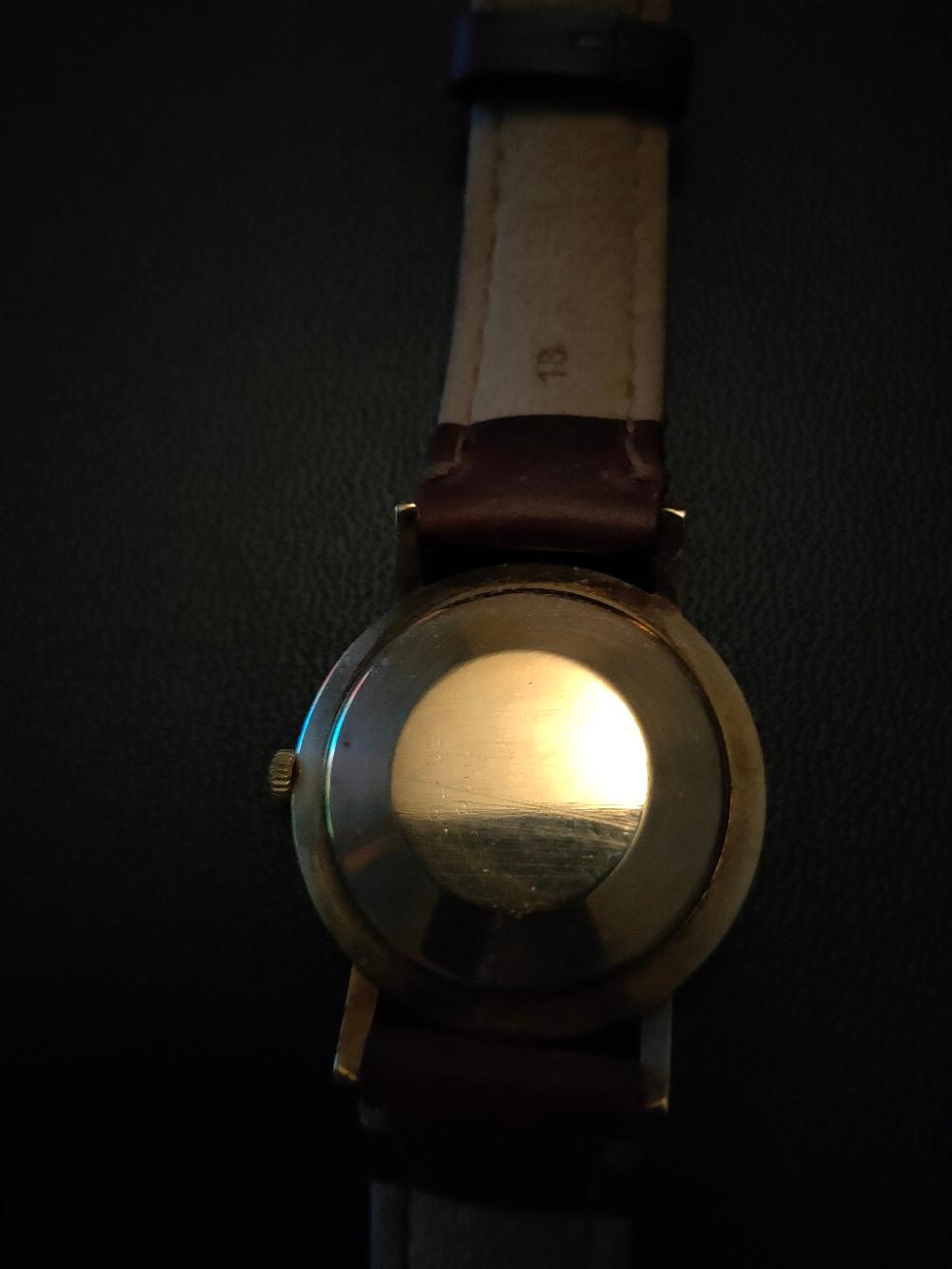 1960s. 9ct. Solid Gold automatic watch in LS28 Leeds für £ 696,00 zum ...