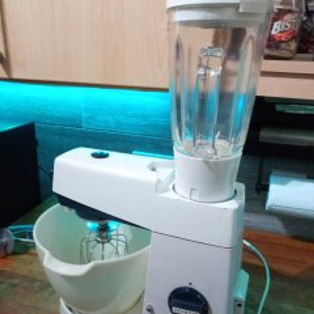 Kenwood chef vintage food mixer in LS10 Leeds for £120.00 for sale | Shpock