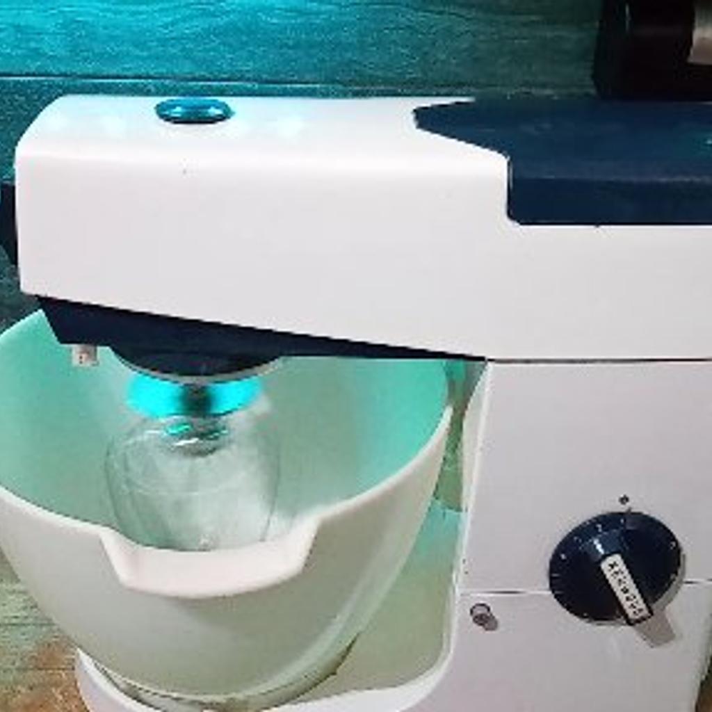 Kenwood chef vintage food mixer in LS10 Leeds for £120.00 for sale | Shpock