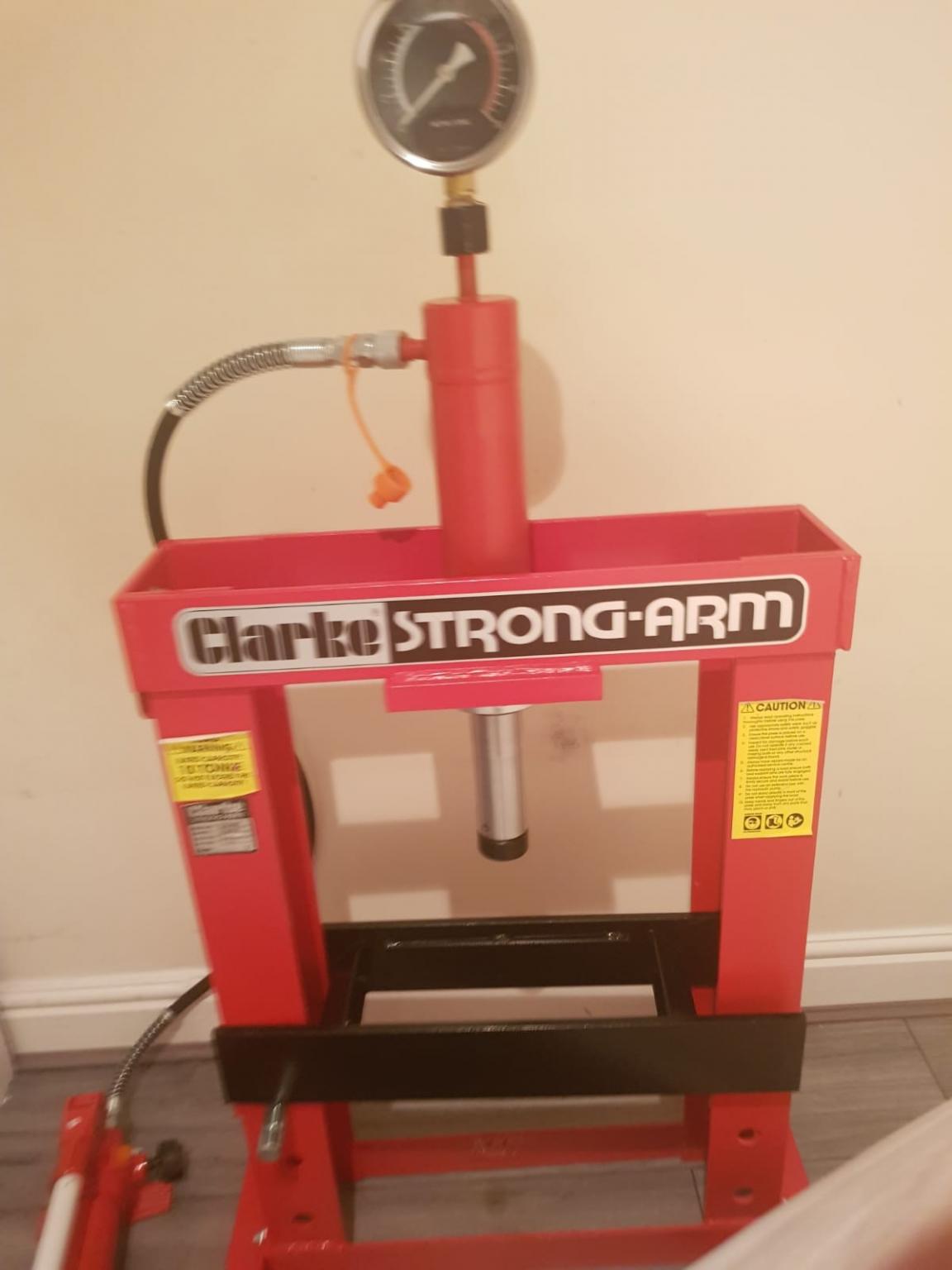 Clarks bearing press as seen in the photo in L25 Liverpool für £ 110,00 ...