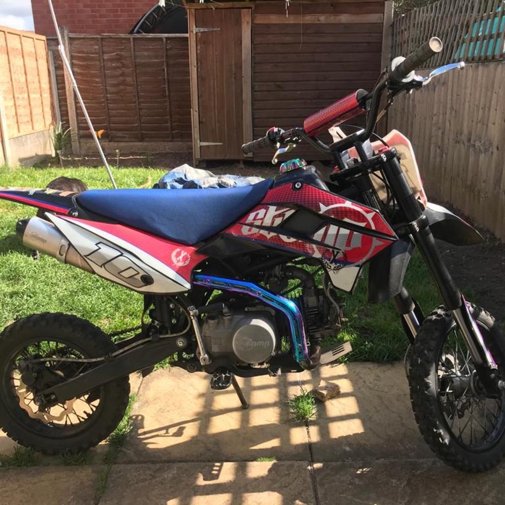 Limited edition z2 140cc stomp pit bike in DY4 Sandwell für 600,00 ...