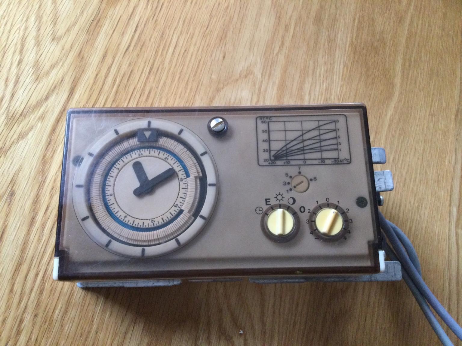 Thermen Steuerung (VRC-VCFT) - Vaillant in 6600 Gemeinde Pflach für € ...