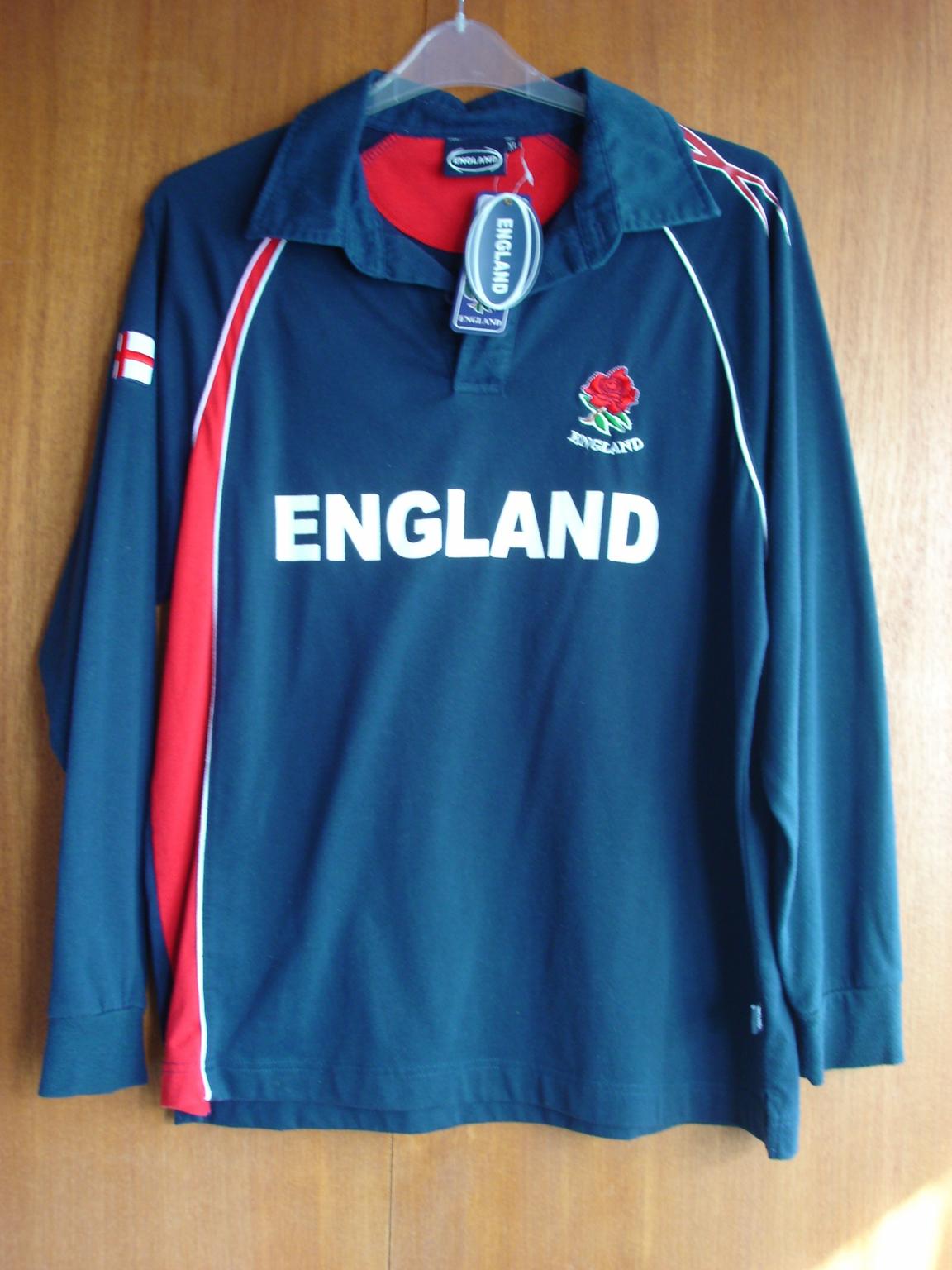 ENGLAND RUGBY TOP in Wolverhampton für £ 25,00 zum Verkauf | Shpock AT