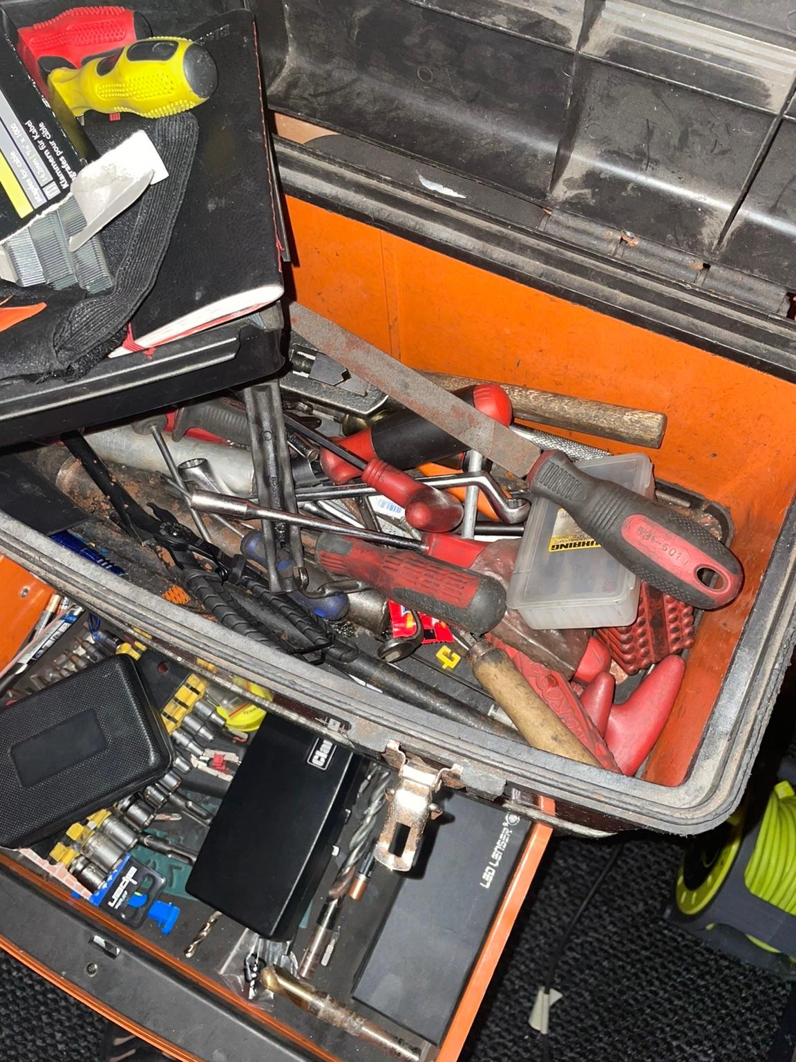 BETA c41 high tool box + Tools in B71 Sandwell für £ 120,00 zum Verkauf ...