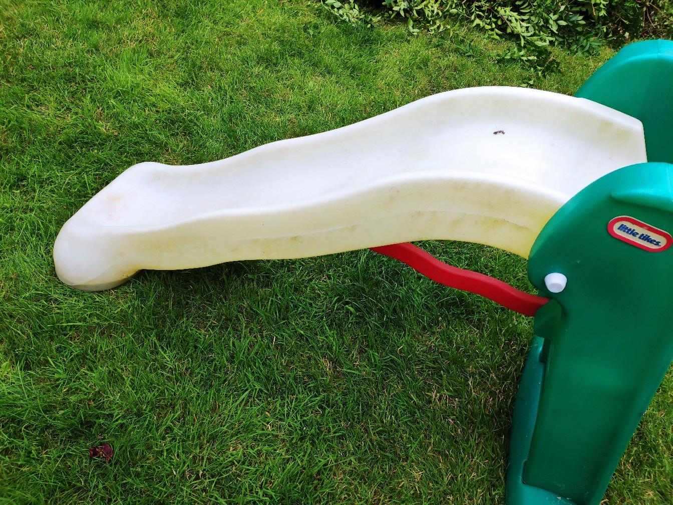 little tikes SLIDE in M32 Trafford für £ 10,00 zum Verkauf | Shpock AT