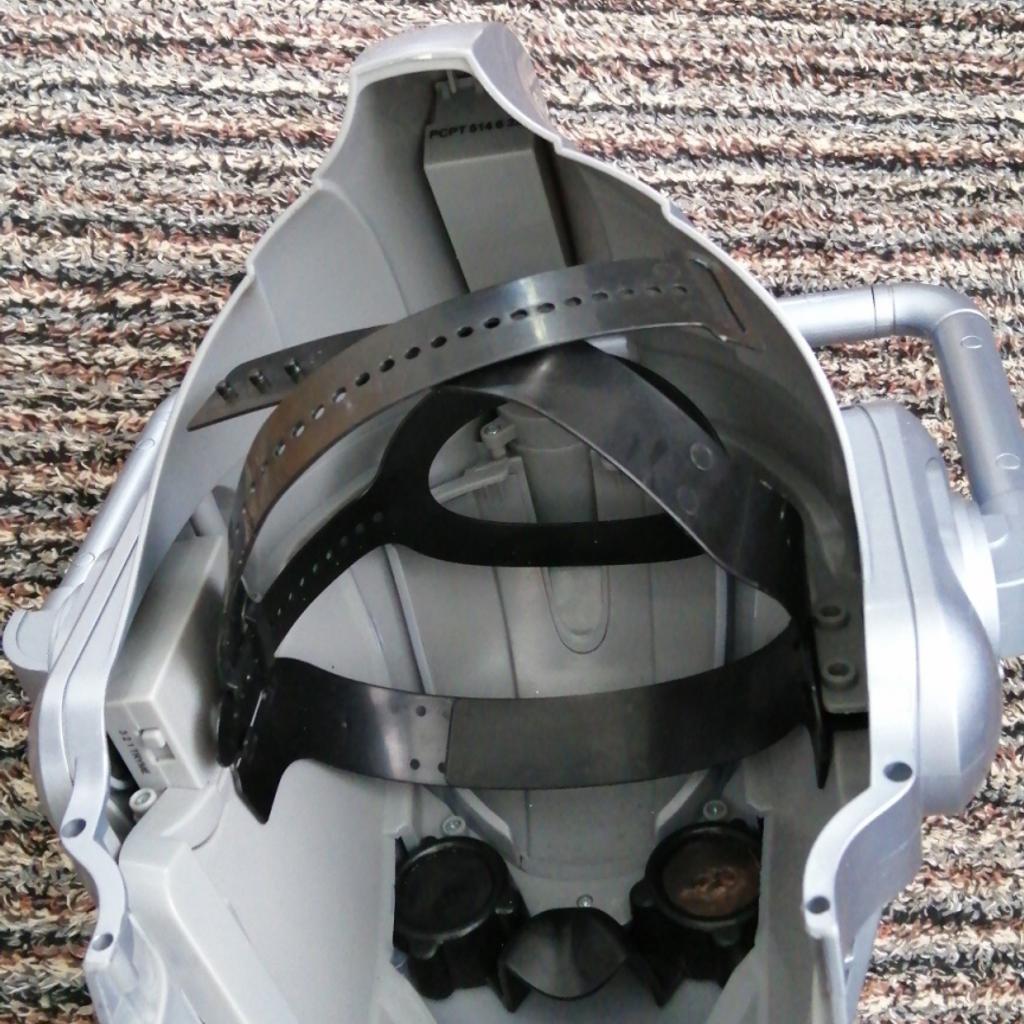 cyberman mask in DY8 Dudley for £8.00 for sale | Shpock