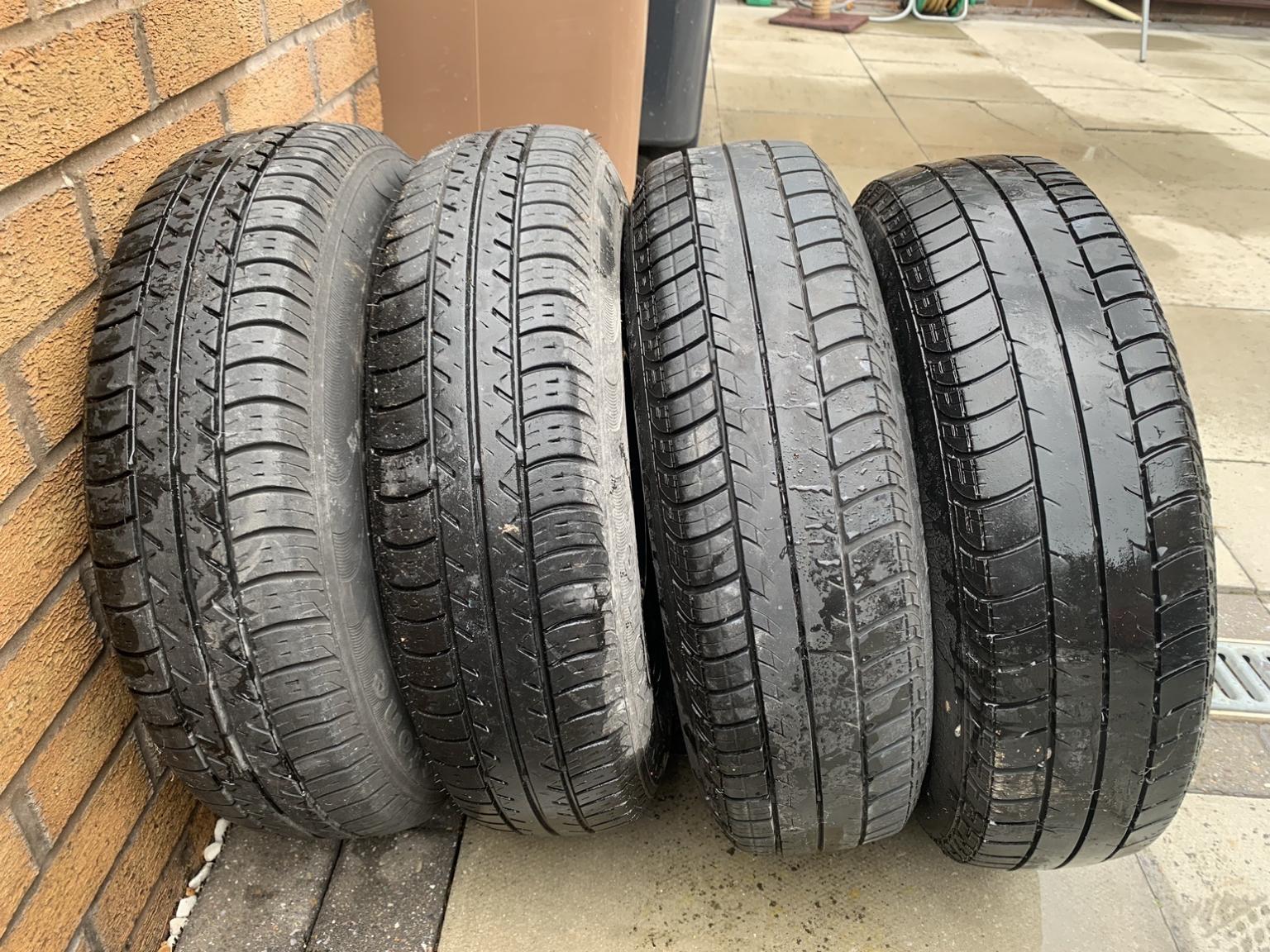 Tyres in Stoke-on-Trent für 12,00 £ zum Verkauf | Shpock DE