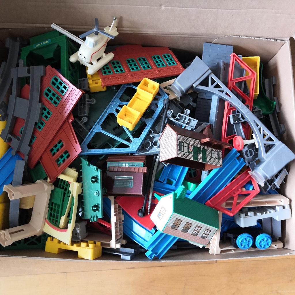 Huge Thomas train and tracks set bundle in W6 London für 60,00 £ zum ...