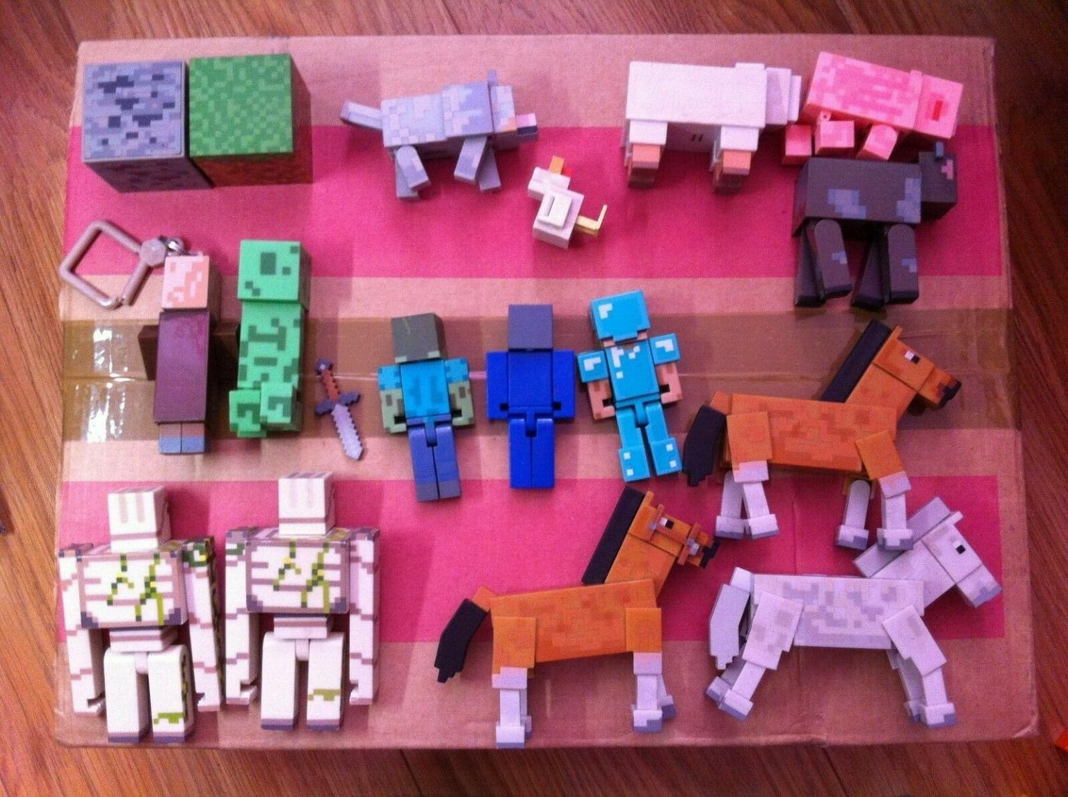 MINECRAFT figures RARE SUPERMAN Lot Bundle in BD12 Bradford für 25,00 ...