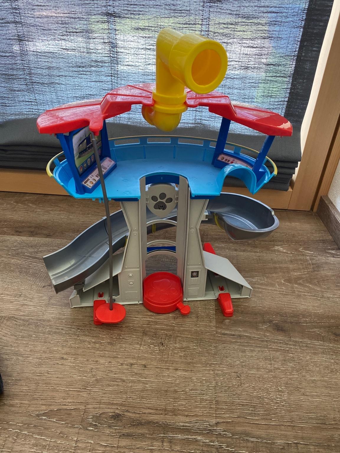 Paw patrol Station in 6122 Gemeinde Fritzens für 30,00 € zum Verkauf ...