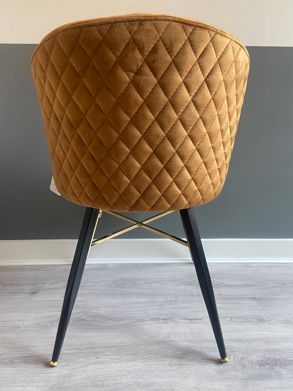 Luxury Gold Tan Modern Armchair BNIB in S1 Sheffield für £ 75,00 zum ...